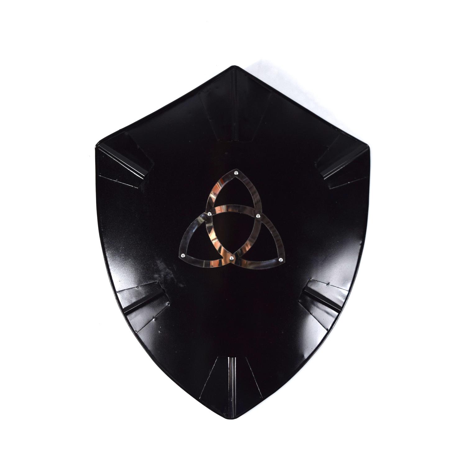 Metal Medieval Dark Knight Triangle Curved Shield SWE70 | CDON